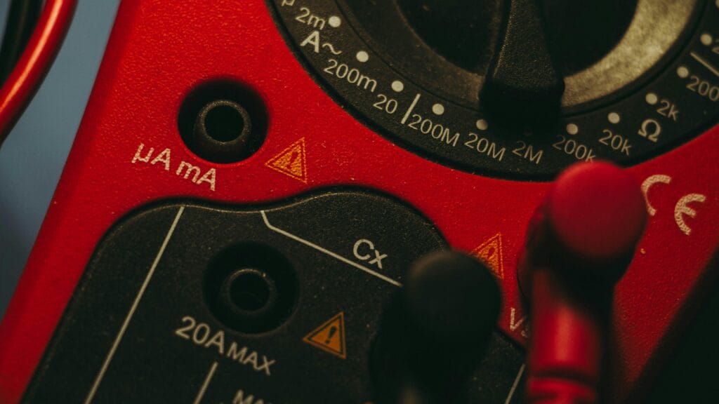 5 Best Clamp Meters for HVAC Technicians (2025 Update)